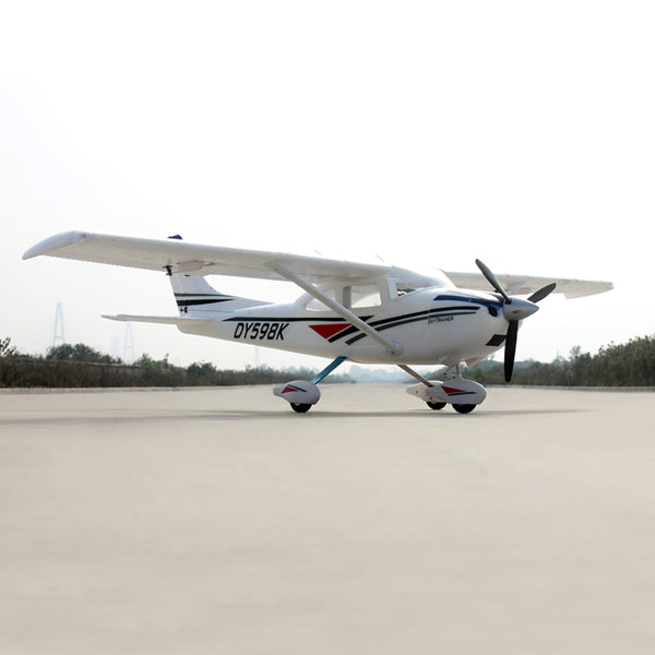 Dynam Cessna 182 Sky Trainer V2 RC Plane 1300mm