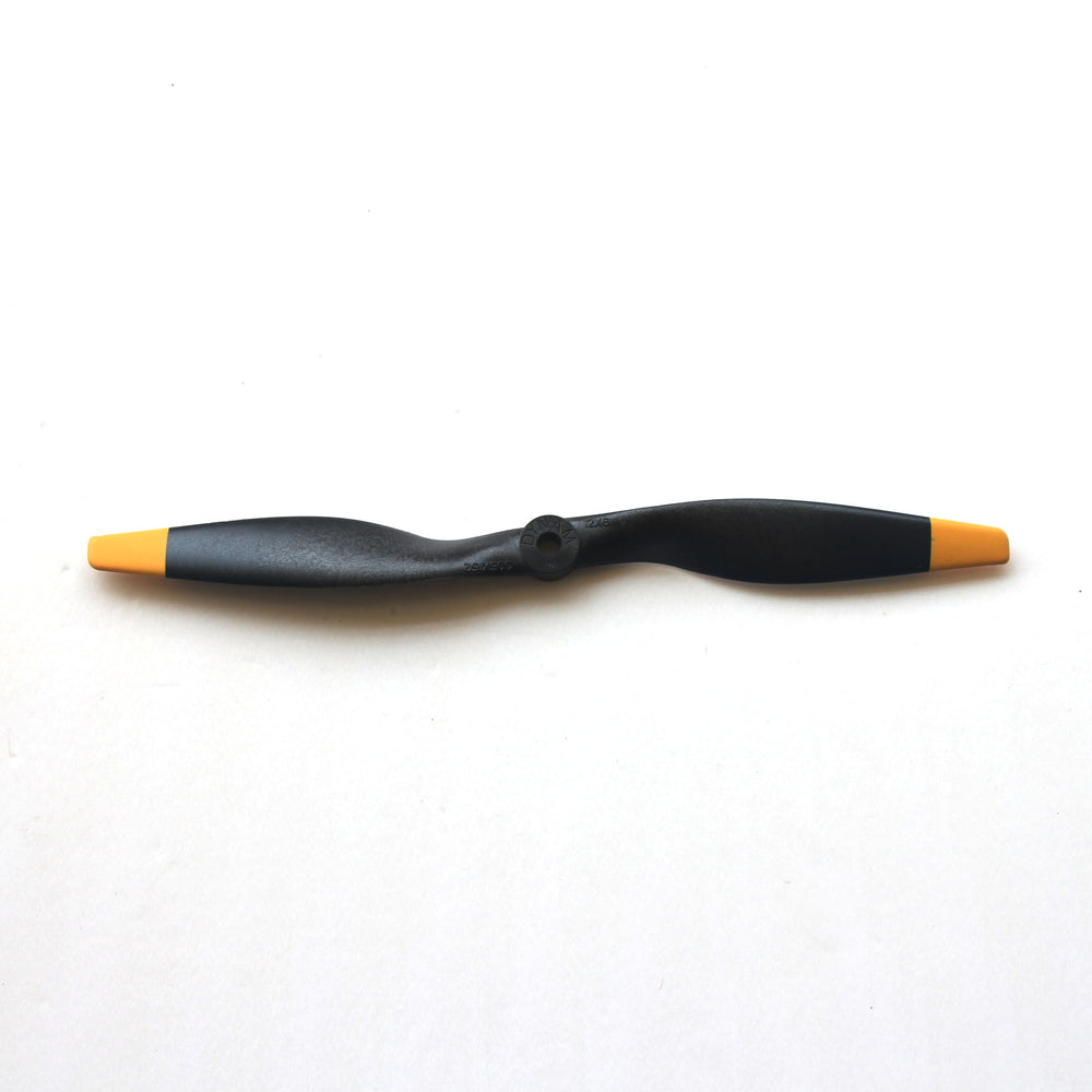 Dynam DYP-1018 2-Blade 12x6 Nylon Propeller 8 mm Centre Hole